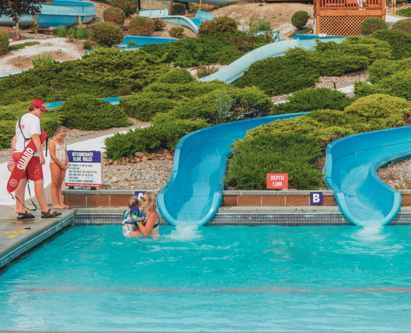 Slides & Attractions - SPLASHDOWN VERNON